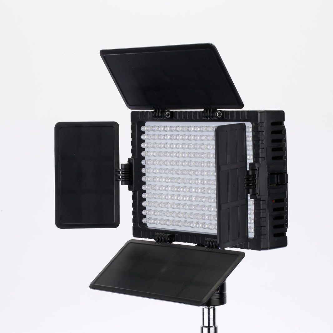 商品 – COMET オンラインショップ